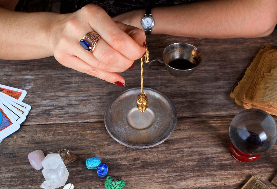How to use a Dowsing Pendulum | College of Psychic Studies